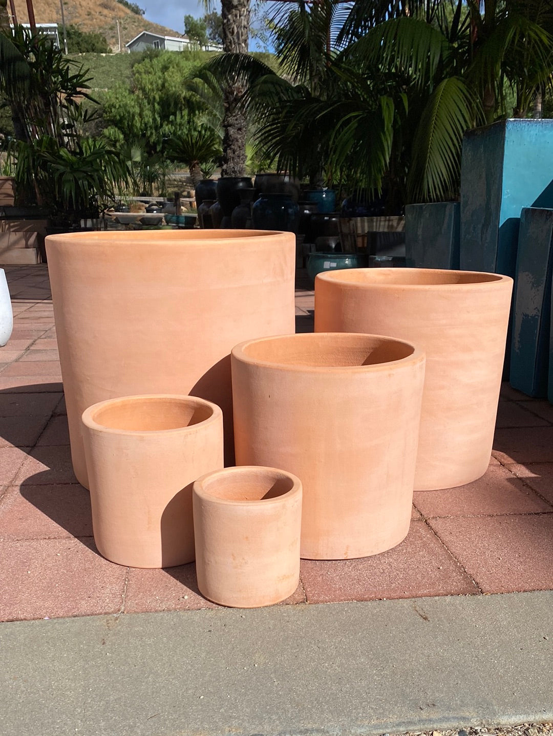 Amalfi Pottery – The Madd Potter