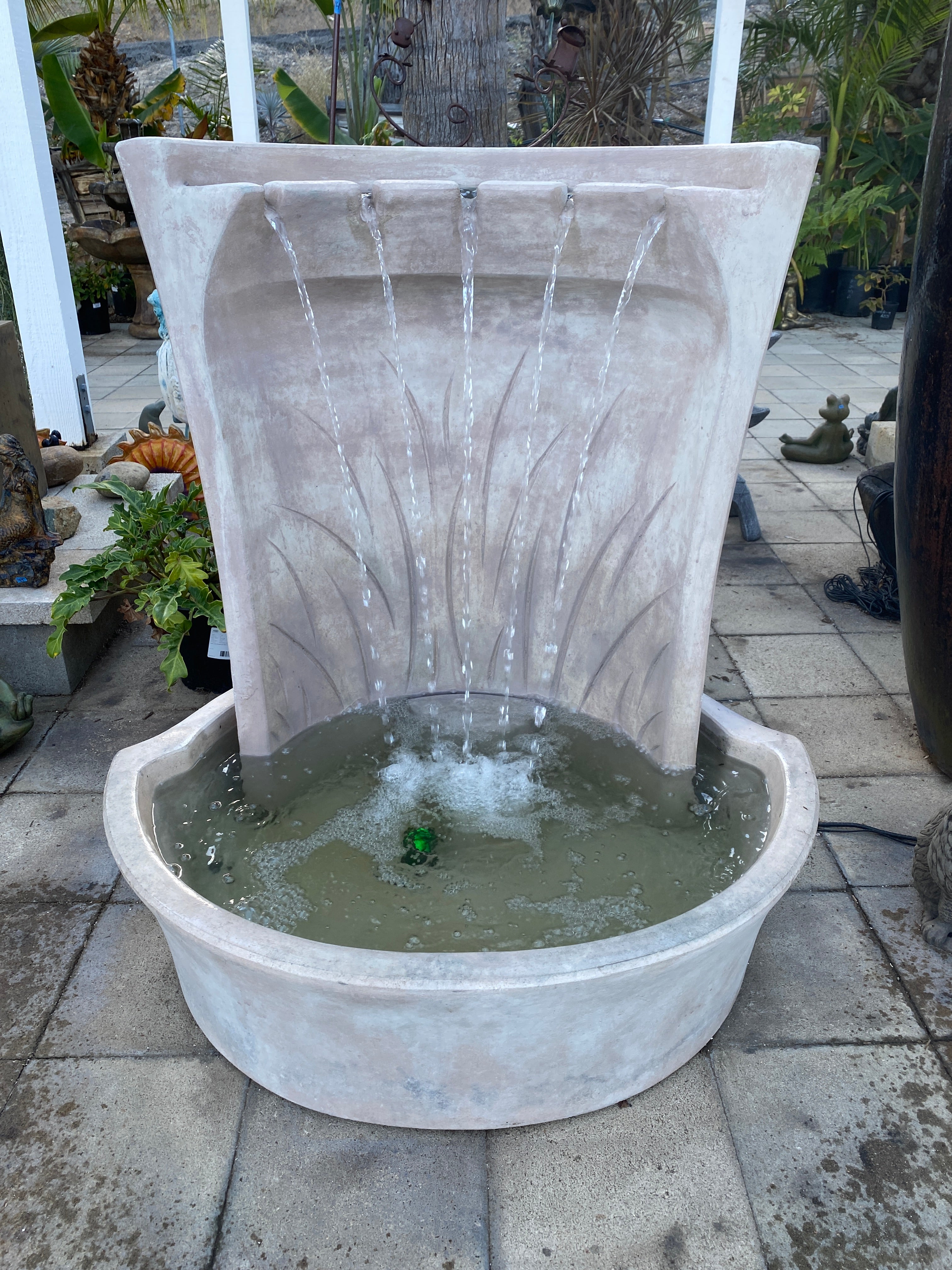 Centerpiece Fountains – The Madd Potter