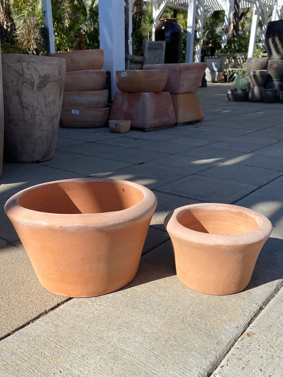 Vietnamese Terracotta Low Flare Pot – The Madd Potter