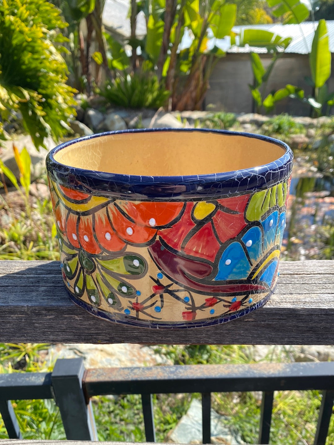 Felipe’s Talavera Half Cylinder Pot – The Madd Potter